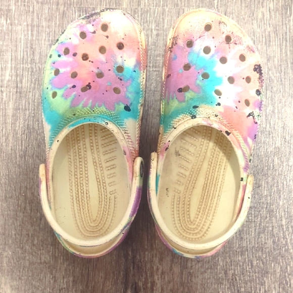 CROCS | Shoes | Crocs Pink And Blue Tie Dye | Poshmark